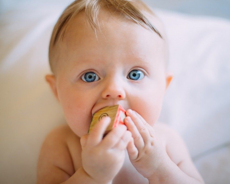 Come tagliare il cibo dei bambini: i trucchi per evitare il ... Come tagliare il cibo dei bambini: i trucchi per evitare il ...